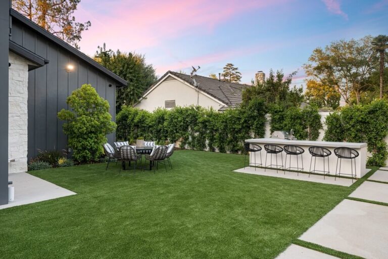 The Environmental Advantages of Artificial Turf in Residential Areas ...